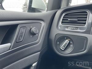 Balts Volkswagen Golf 2019 Rīga, ar dzinēja tilpumu 1.60 L un nobraukumu 136 tūkst. km par 12990 €, foto 31 vietnē AUTOMOTO.COM.LV