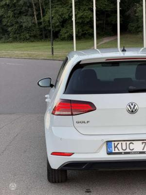 Balts Volkswagen Golf 2019 Viļņa, ar dzinēja tilpumu 1.50 L un nobraukumu 50 tūkst. km par 16000 €, foto 7 vietnē AUTOMOTO.COM.LV