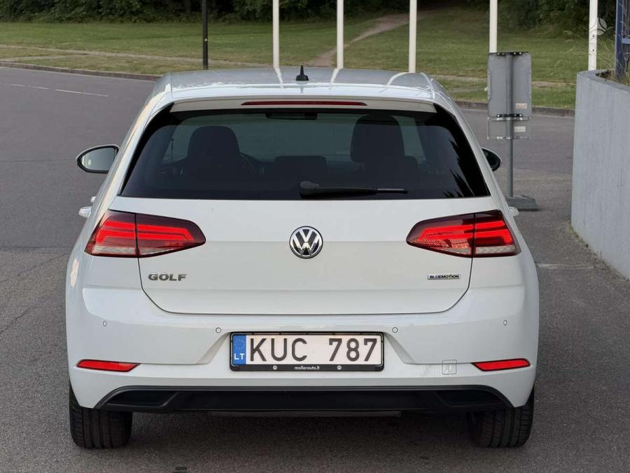 Balts Volkswagen Golf 2019 Viļņa, ar dzinēja tilpumu 1.50 L un nobraukumu 50 tūkst. km par 16000 €, foto 8 vietnē AUTOMOTO.COM.LV