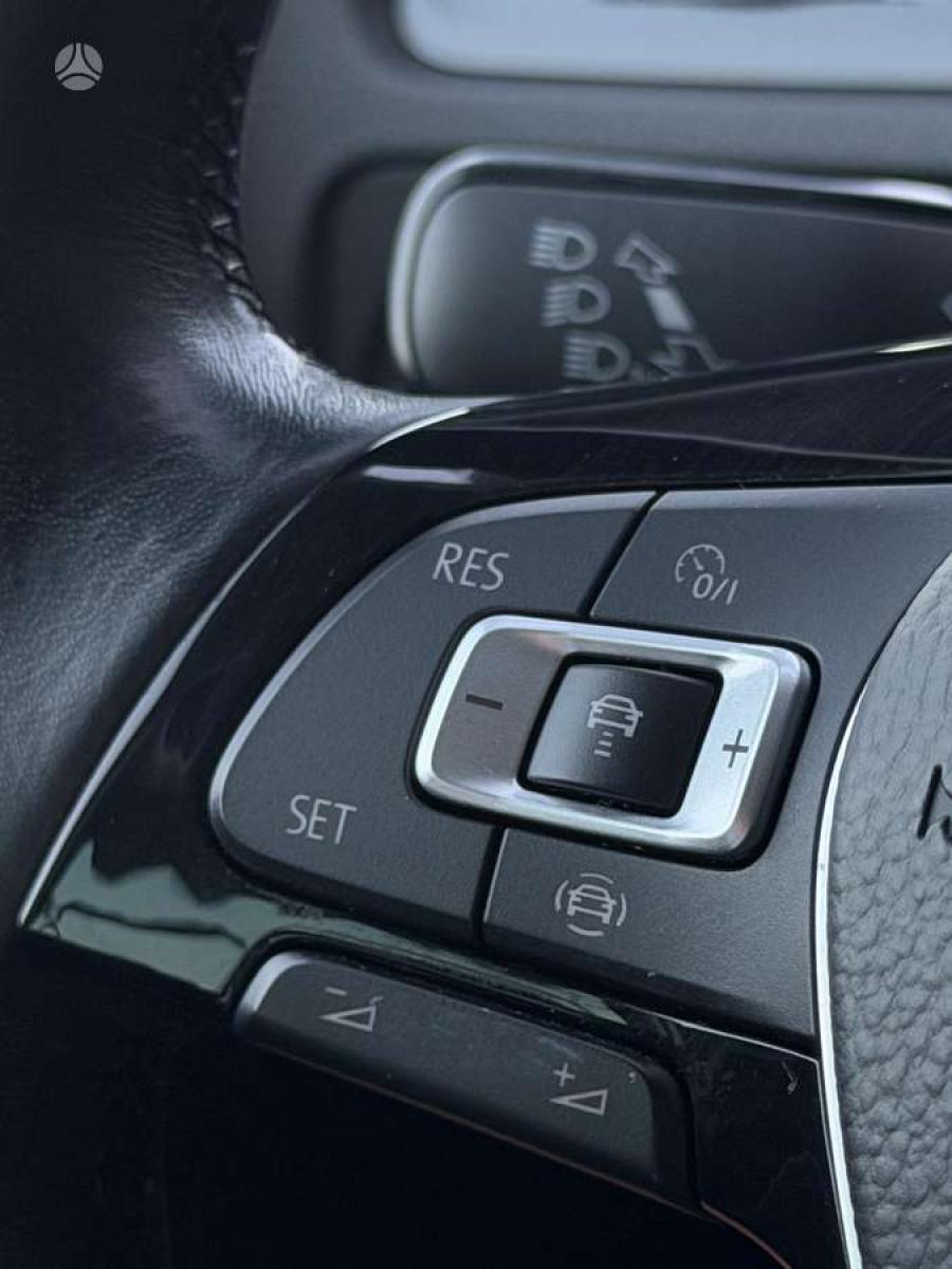 Balts Volkswagen Golf 2019 Viļņa, ar dzinēja tilpumu 1.50 L un nobraukumu 50 tūkst. km par 16000 €, foto 19 vietnē AUTOMOTO.COM.LV