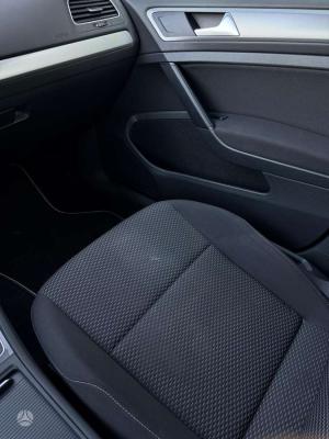 Balts Volkswagen Golf 2019 Viļņa, ar dzinēja tilpumu 1.50 L un nobraukumu 50 tūkst. km par 16000 €, foto 21 vietnē AUTOMOTO.COM.LV