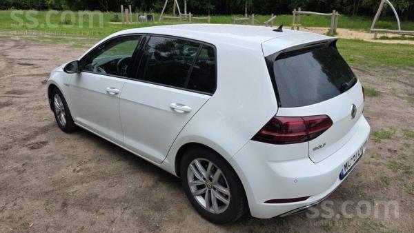 Balts Volkswagen Golf 2019 Rīga, ar dzinēja tilpumu 1.50 L un nobraukumu 78 tūkst. km par 14500 €, foto 4 vietnē AUTOMOTO.COM.LV