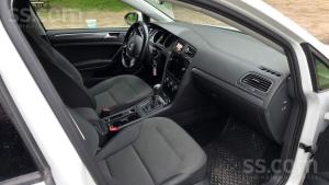 White Volkswagen Golf 2019 in Riga, with an engine capacity of 1.50 L and mileage of 78 thousand km for 14500 €, photo 8 on AUTOMOTO.COM.LV