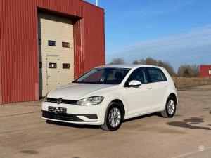 White Volkswagen Golf 2019 in Ukmerge, with an engine capacity of 1.00 L and mileage of 257 thousand km for 6900 €, photo  on AUTOMOTO.COM.LV