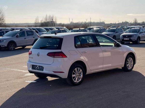 Balts Volkswagen Golf 2019 Ukmergė, ar dzinēja tilpumu 1.00 L un nobraukumu 257 tūkst. km par 6900 €, foto 4 vietnē AUTOMOTO.COM.LV