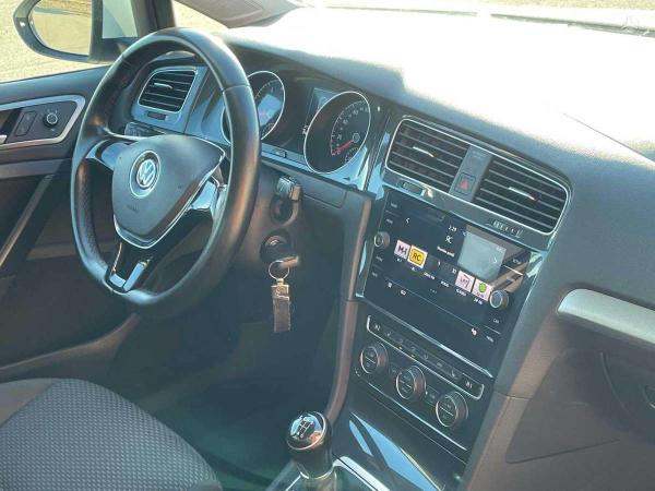 Balts Volkswagen Golf 2019 Ukmergė, ar dzinēja tilpumu 1.00 L un nobraukumu 257 tūkst. km par 6900 €, foto 9 vietnē AUTOMOTO.COM.LV