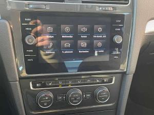 Balts Volkswagen Golf 2019 Ukmergė, ar dzinēja tilpumu 1.00 L un nobraukumu 257 tūkst. km par 6900 €, foto 10 vietnē AUTOMOTO.COM.LV