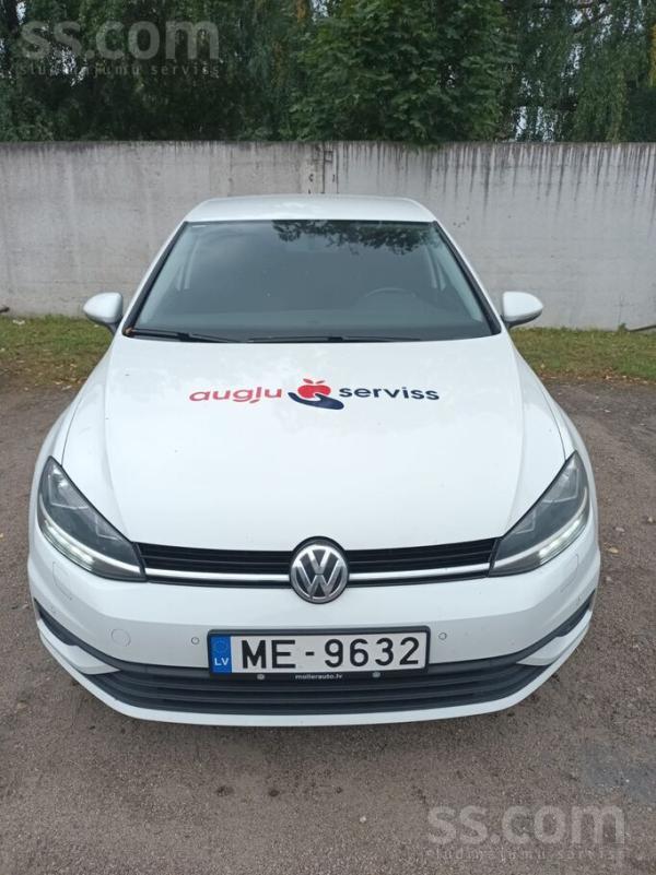 White Volkswagen Golf 2019 in Riga, with an engine capacity of 1.60 L and mileage of 199 thousand km for 9600 €, photo 3 on AUTOMOTO.COM.LV