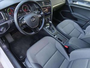Balts Volkswagen Golf 2020 Viļņa, ar dzinēja tilpumu 0.00 L un nobraukumu 29 tūkst. km par 12200 €, foto 9 vietnē AUTOMOTO.COM.LV