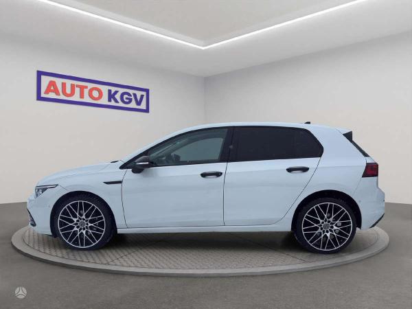 Balts Volkswagen Golf 2020 Kauņa, ar dzinēja tilpumu 2.00 L un nobraukumu 97 tūkst. km par 18499 €, foto 2 vietnē AUTOMOTO.COM.LV