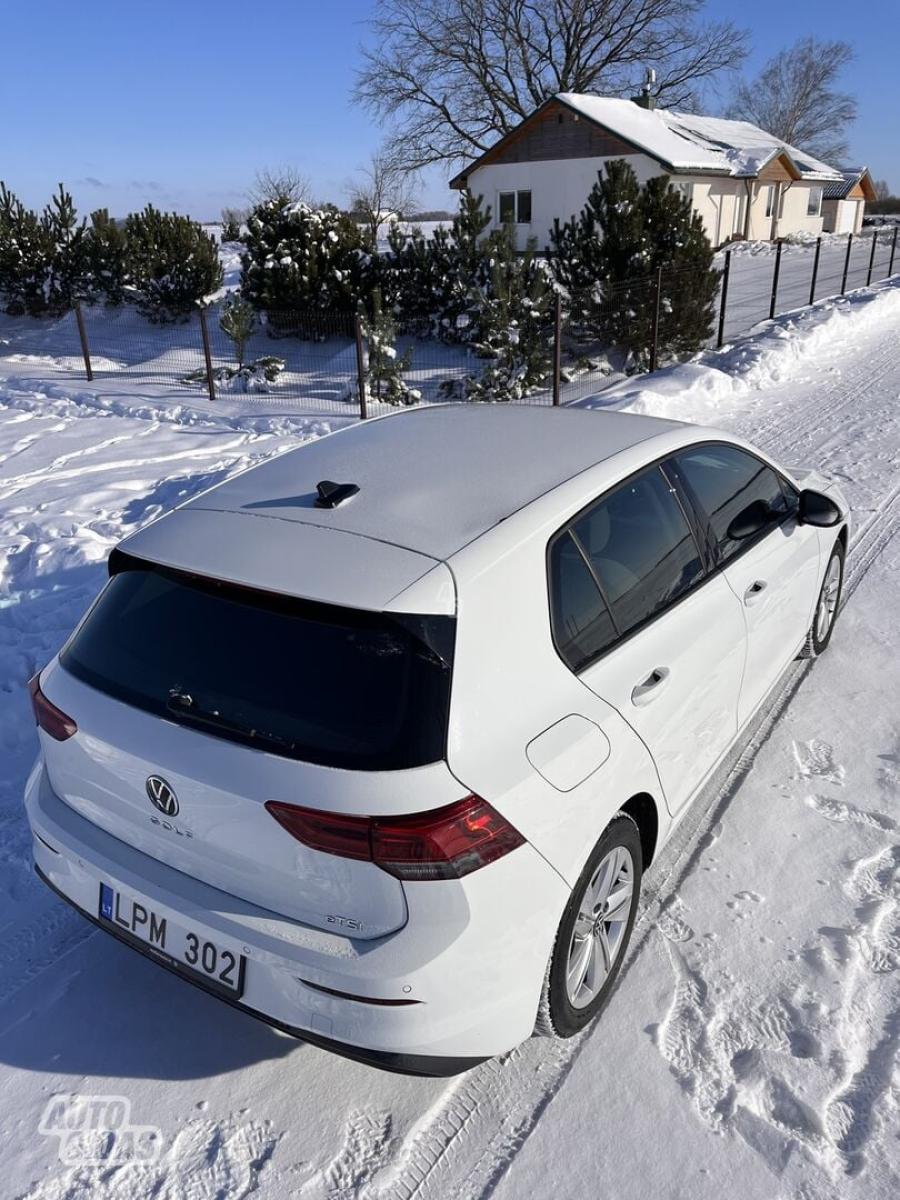 White Volkswagen Golf 2020 in Panevezys, with an engine capacity of 1.00 L and mileage of 74 thousand km for 14000 €, photo 8 on AUTOMOTO.COM.LV