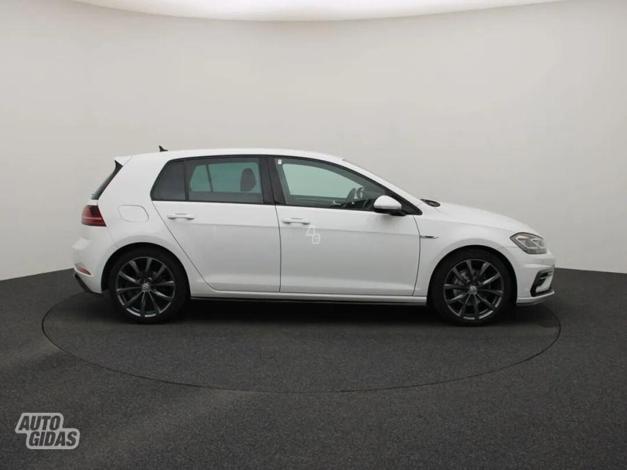 Balts Volkswagen Golf 2020 Viļņa, ar dzinēja tilpumu 1.50 L un nobraukumu 237 tūkst. km par 12799 €, foto 10 vietnē AUTOMOTO.COM.LV