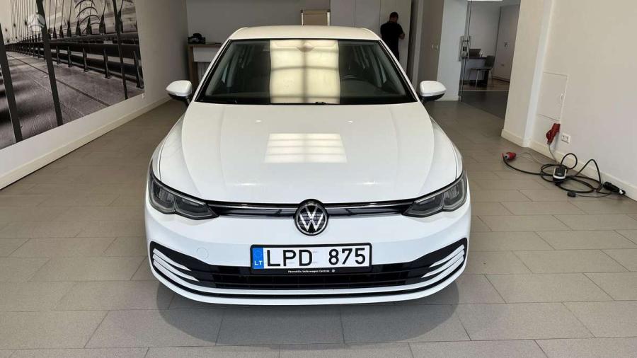 Balts Volkswagen Golf 2020 Panevēža, ar dzinēja tilpumu 1.50 L un nobraukumu 162 tūkst. km par 16500 €, foto 3 vietnē AUTOMOTO.COM.LV