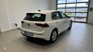 Balts Volkswagen Golf 2020 Panevēža, ar dzinēja tilpumu 1.50 L un nobraukumu 162 tūkst. km par 16500 €, foto 5 vietnē AUTOMOTO.COM.LV