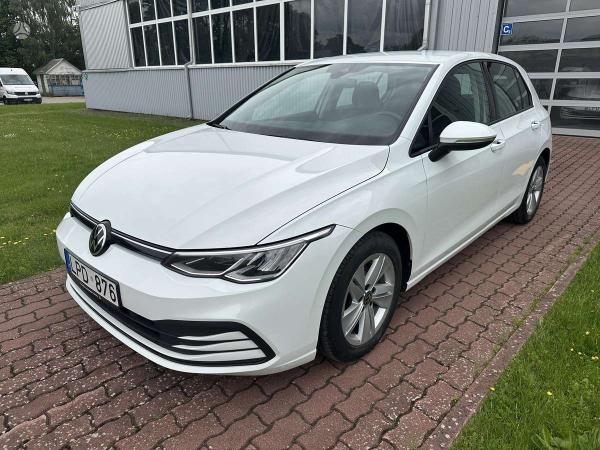 Белый Фольксваген Гольф 2020 в Паневежис, объемом двигателя 1.50 л и пробегом 163 тыс. км за 16500 €, фото 1 на AUTOMOTO.COM.LV