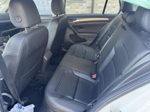 Balts Volkswagen Golf 2020 Kauņa, ar dzinēja tilpumu 1.50 L un nobraukumu 67 tūkst. km par 3500 €, foto 10 vietnē AUTOMOTO.COM.LV