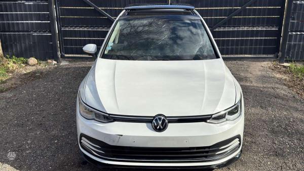 Balts Volkswagen Golf 2020 Jonava, ar dzinēja tilpumu 1.50 L un nobraukumu 146 tūkst. km par 12000 €, foto 4 vietnē AUTOMOTO.COM.LV