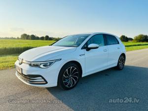 Balts Volkswagen Golf 2020 Tallina, ar dzinēja tilpumu 2.00 L un nobraukumu 71 tūkst. km par 21000 €, foto 1 vietnē AUTOMOTO.COM.LV