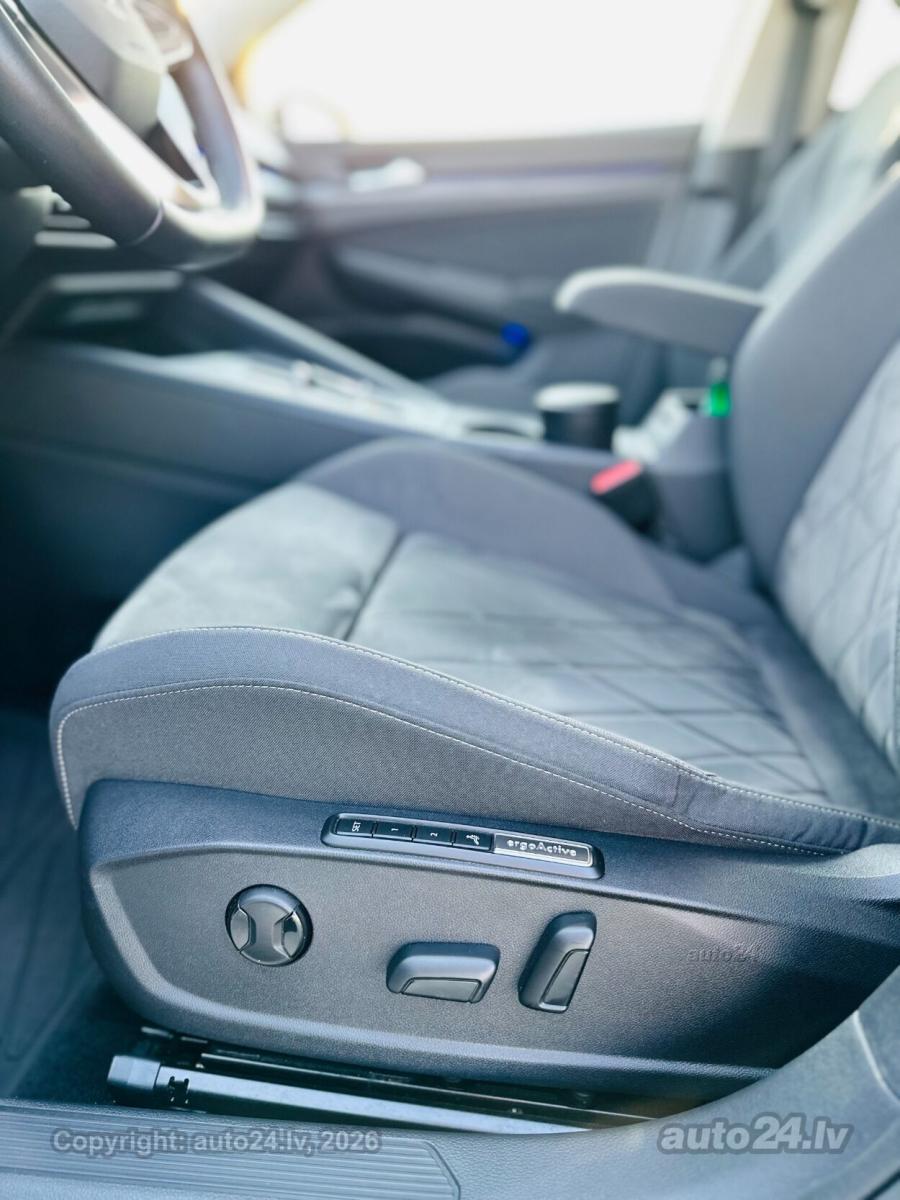 Balts Volkswagen Golf 2020 Tallina, ar dzinēja tilpumu 2.00 L un nobraukumu 71 tūkst. km par 21000 €, foto 13 vietnē AUTOMOTO.COM.LV