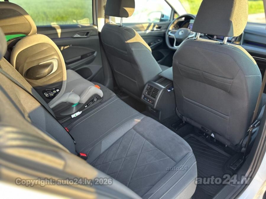 Balts Volkswagen Golf 2020 Tallina, ar dzinēja tilpumu 2.00 L un nobraukumu 71 tūkst. km par 21000 €, foto 15 vietnē AUTOMOTO.COM.LV