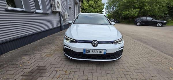 Balts Volkswagen Golf 2020 Telšiai, ar dzinēja tilpumu 1.40 L un nobraukumu 64 tūkst. km par 17200 €, foto 4 vietnē AUTOMOTO.COM.LV
