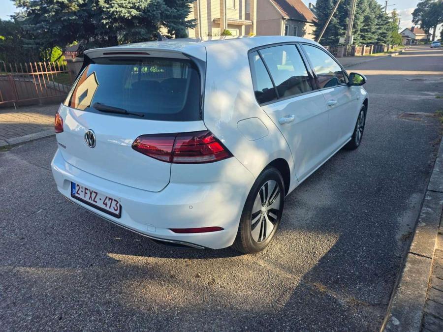 Balts Volkswagen Golf 2020 Marijampole, ar dzinēja tilpumu 0.00 L un nobraukumu 60 tūkst. km par 11950 €, foto 9 vietnē AUTOMOTO.COM.LV