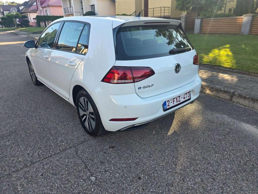 Balts Volkswagen Golf 2020 Marijampole, ar dzinēja tilpumu 0.00 L un nobraukumu 60 tūkst. km par 11950 €, foto 11 vietnē AUTOMOTO.COM.LV