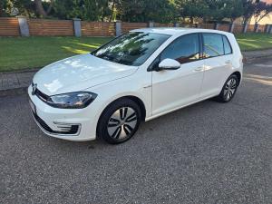 Balts Volkswagen Golf 2020 Marijampole, ar dzinēja tilpumu 0.00 L un nobraukumu 60 tūkst. km par 11950 €, foto 13 vietnē AUTOMOTO.COM.LV
