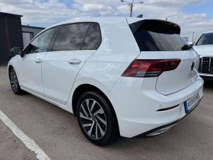 Balts Volkswagen Golf 2021 Viļņa, ar dzinēja tilpumu 1.40 L un nobraukumu 118 tūkst. km par 16900 €, foto 3 vietnē AUTOMOTO.COM.LV