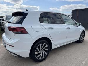 Balts Volkswagen Golf 2021 Viļņa, ar dzinēja tilpumu 1.40 L un nobraukumu 118 tūkst. km par 16900 €, foto 6 vietnē AUTOMOTO.COM.LV
