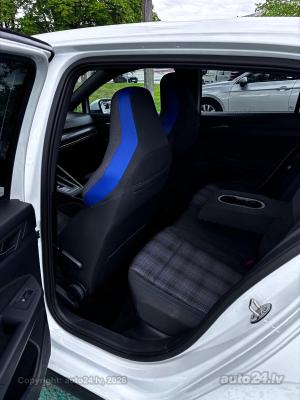 Balts Volkswagen Golf 2021 Tallina, ar dzinēja tilpumu 1.40 L un nobraukumu 76 tūkst. km par 21400 €, foto 7 vietnē AUTOMOTO.COM.LV