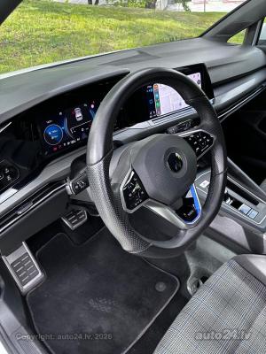 Balts Volkswagen Golf 2021 Tallina, ar dzinēja tilpumu 1.40 L un nobraukumu 76 tūkst. km par 21400 €, foto 11 vietnē AUTOMOTO.COM.LV