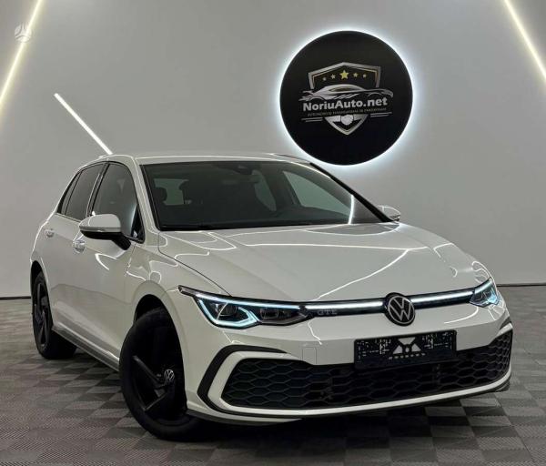 Белый Фольксваген Гольф 2021 в Мариямполе, объемом двигателя 1.40 л и пробегом 49 тыс. км за 18450 €, фото 1 на AUTOMOTO.COM.LV