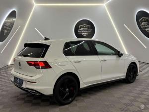 White Volkswagen Golf 2021 in Marijampole, with an engine capacity of 1.40 L and mileage of 49 thousand km for 18450 €, photo 24 on AUTOMOTO.COM.LV
