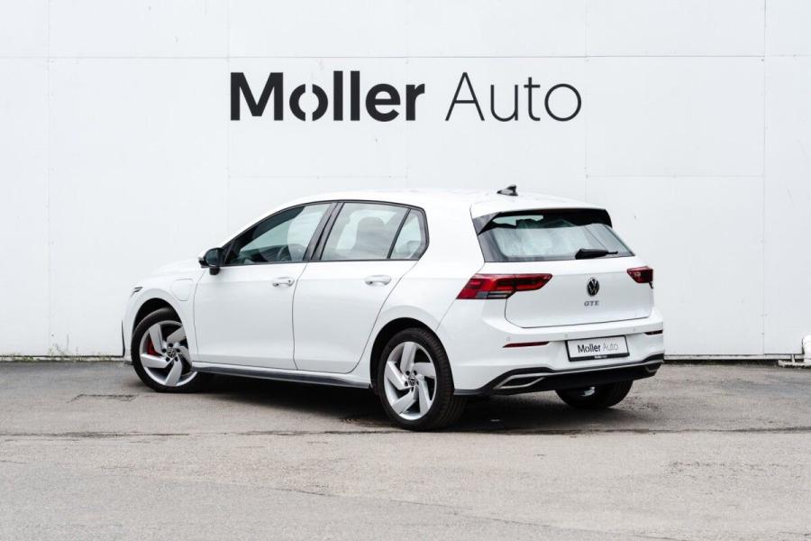 Balts Volkswagen Golf 2022 Rīga, ar dzinēja tilpumu 1.40 L un nobraukumu 95 tūkst. km par 20950 €, foto 4 vietnē AUTOMOTO.COM.LV