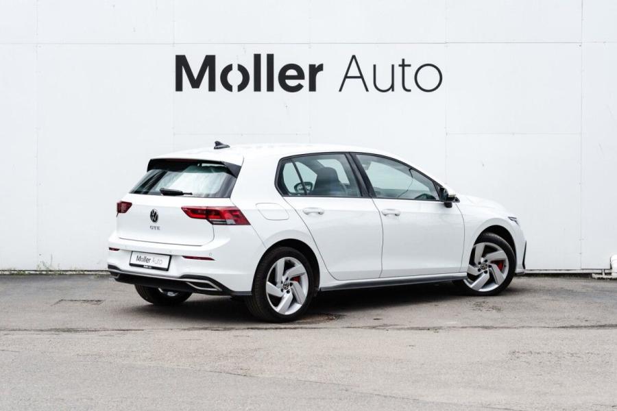 Balts Volkswagen Golf 2022 Rīga, ar dzinēja tilpumu 1.40 L un nobraukumu 95 tūkst. km par 20950 €, foto 5 vietnē AUTOMOTO.COM.LV