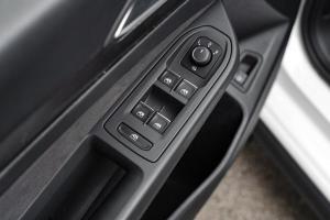 Balts Volkswagen Golf 2022 Rīga, ar dzinēja tilpumu 1.40 L un nobraukumu 95 tūkst. km par 20950 €, foto 10 vietnē AUTOMOTO.COM.LV