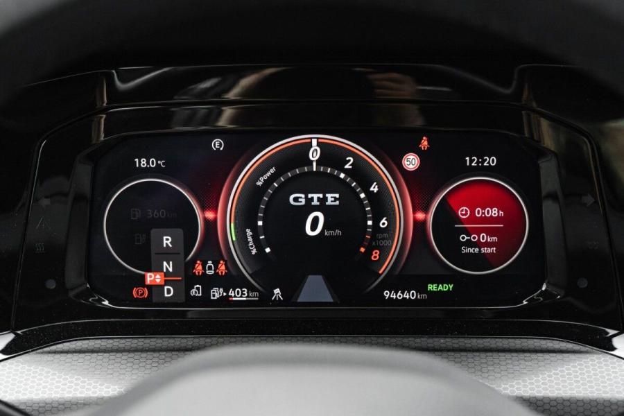 Balts Volkswagen Golf 2022 Rīga, ar dzinēja tilpumu 1.40 L un nobraukumu 95 tūkst. km par 20950 €, foto 12 vietnē AUTOMOTO.COM.LV