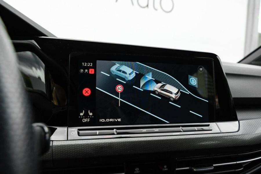 Balts Volkswagen Golf 2022 Rīga, ar dzinēja tilpumu 1.40 L un nobraukumu 95 tūkst. km par 20950 €, foto 19 vietnē AUTOMOTO.COM.LV