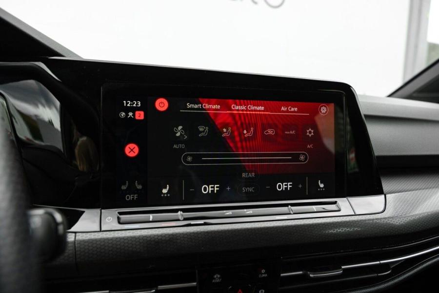 Balts Volkswagen Golf 2022 Rīga, ar dzinēja tilpumu 1.40 L un nobraukumu 95 tūkst. km par 20950 €, foto 27 vietnē AUTOMOTO.COM.LV