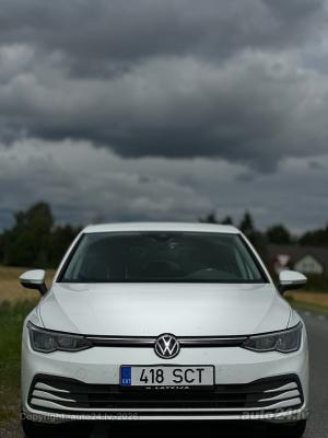 White Volkswagen Golf 2022 in Tartu, with an engine capacity of 2.00 L and mileage of 225 thousand km for 13990 €, photo  on AUTOMOTO.COM.LV