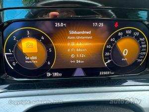 Balts Volkswagen Golf 2022 Tartu, ar dzinēja tilpumu 2.00 L un nobraukumu 225 tūkst. km par 13990 €, foto 5 vietnē AUTOMOTO.COM.LV