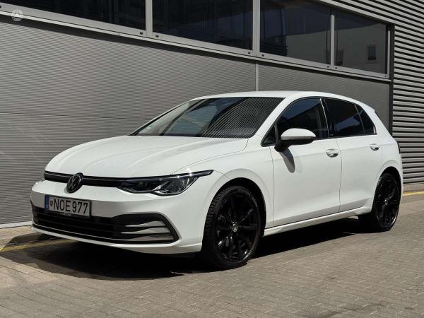 Balts Volkswagen Golf 2023 Viļņa, ar dzinēja tilpumu 2.00 L un nobraukumu 104 tūkst. km par 19500 €, foto 1 vietnē AUTOMOTO.COM.LV