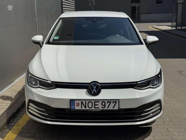 Balts Volkswagen Golf 2023 Viļņa, ar dzinēja tilpumu 2.00 L un nobraukumu 104 tūkst. km par 19500 €, foto 3 vietnē AUTOMOTO.COM.LV