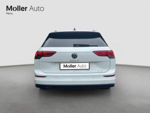 Balts Volkswagen Golf 2023 Pērnava, ar dzinēja tilpumu 1.50 L un nobraukumu 120 tūkst. km par 18900 €, foto 5 vietnē AUTOMOTO.COM.LV