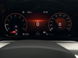 Balts Volkswagen Golf 2023 Pērnava, ar dzinēja tilpumu 1.50 L un nobraukumu 120 tūkst. km par 18900 €, foto 13 vietnē AUTOMOTO.COM.LV