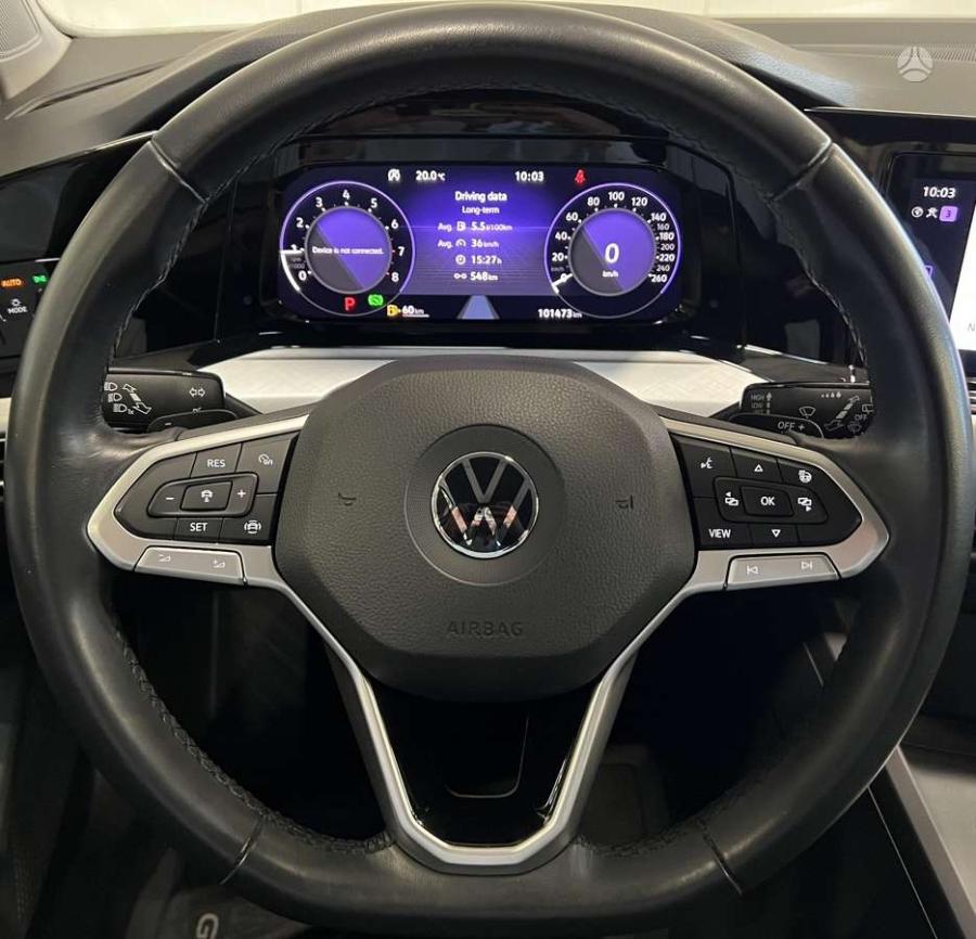 White Volkswagen Golf 2023 in Kaunas, with an engine capacity of 1.00 L and mileage of 101 thousand km for 15400 €, photo 10 on AUTOMOTO.COM.LV
