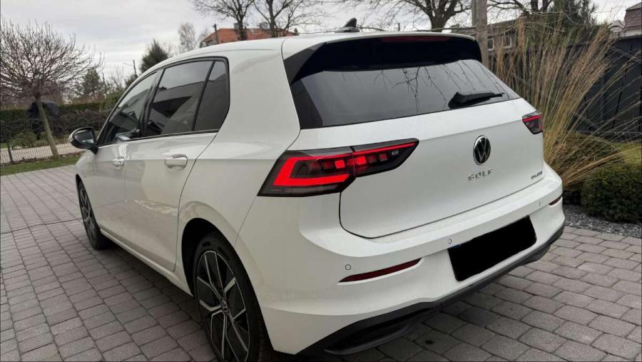 Balts Volkswagen Golf 2024 Kauņa, ar dzinēja tilpumu 1.50 L un nobraukumu 6 tūkst. km par 29500 €, foto 6 vietnē AUTOMOTO.COM.LV