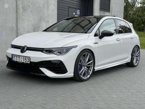 Balts Volkswagen Golf 2024 Plungė, ar dzinēja tilpumu 1.98 L un nobraukumu 6 tūkst. km par 39999 €, foto 3 vietnē AUTOMOTO.COM.LV
