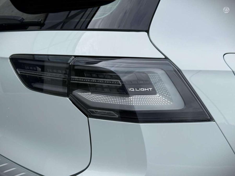 Balts Volkswagen Golf 2024 Plungė, ar dzinēja tilpumu 1.98 L un nobraukumu 6 tūkst. km par 39999 €, foto 15 vietnē AUTOMOTO.COM.LV